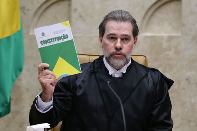 Dias Toffoli toma posse na presidência do STF até 2020 - Blog do Doc ...